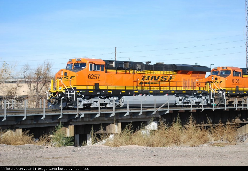 BNSF 6257